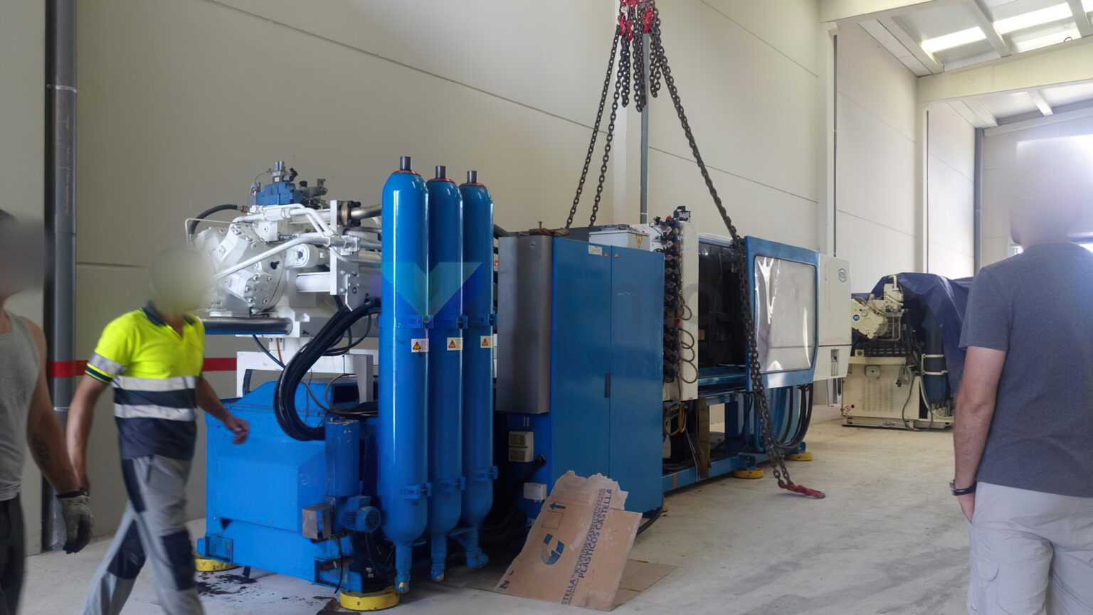 NETSTAL SYNERGY 3500 350t injection molding machine (2001) id5498