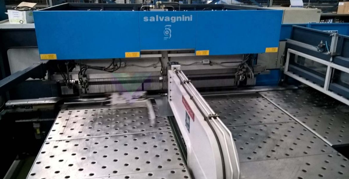 What are panel bending machines or benders? - Vanto Machines