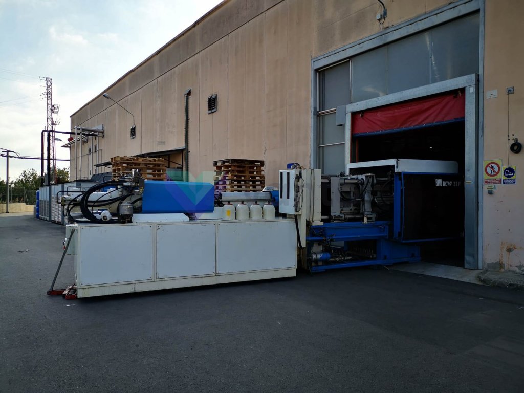 BMB KW 38 PI / 2200 380t injection molding machine (2001) id10238 – blog