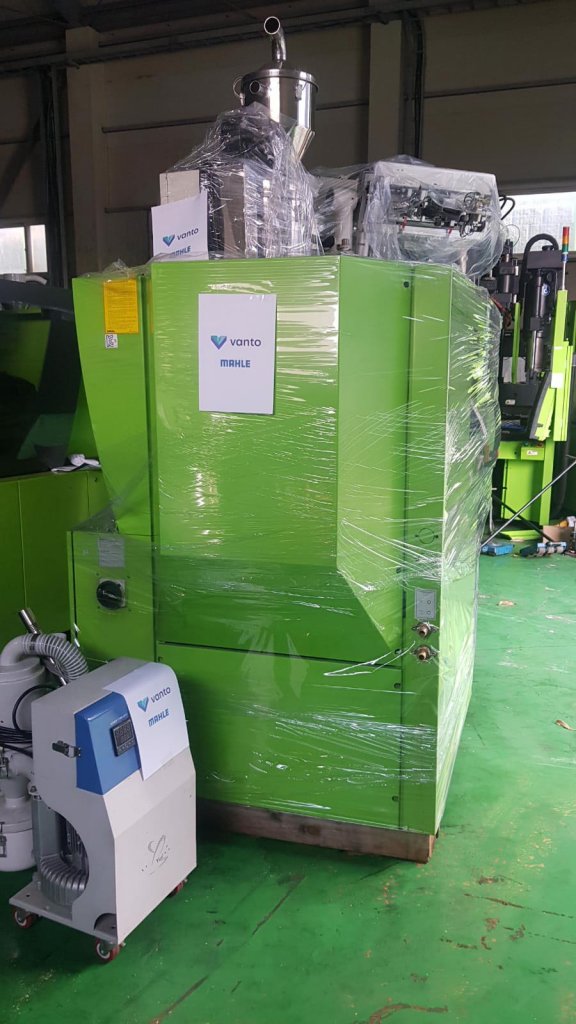 ENGEL VICTORY VC 200 / 50 TECH PRO 50t injection molding machine (2012 ...