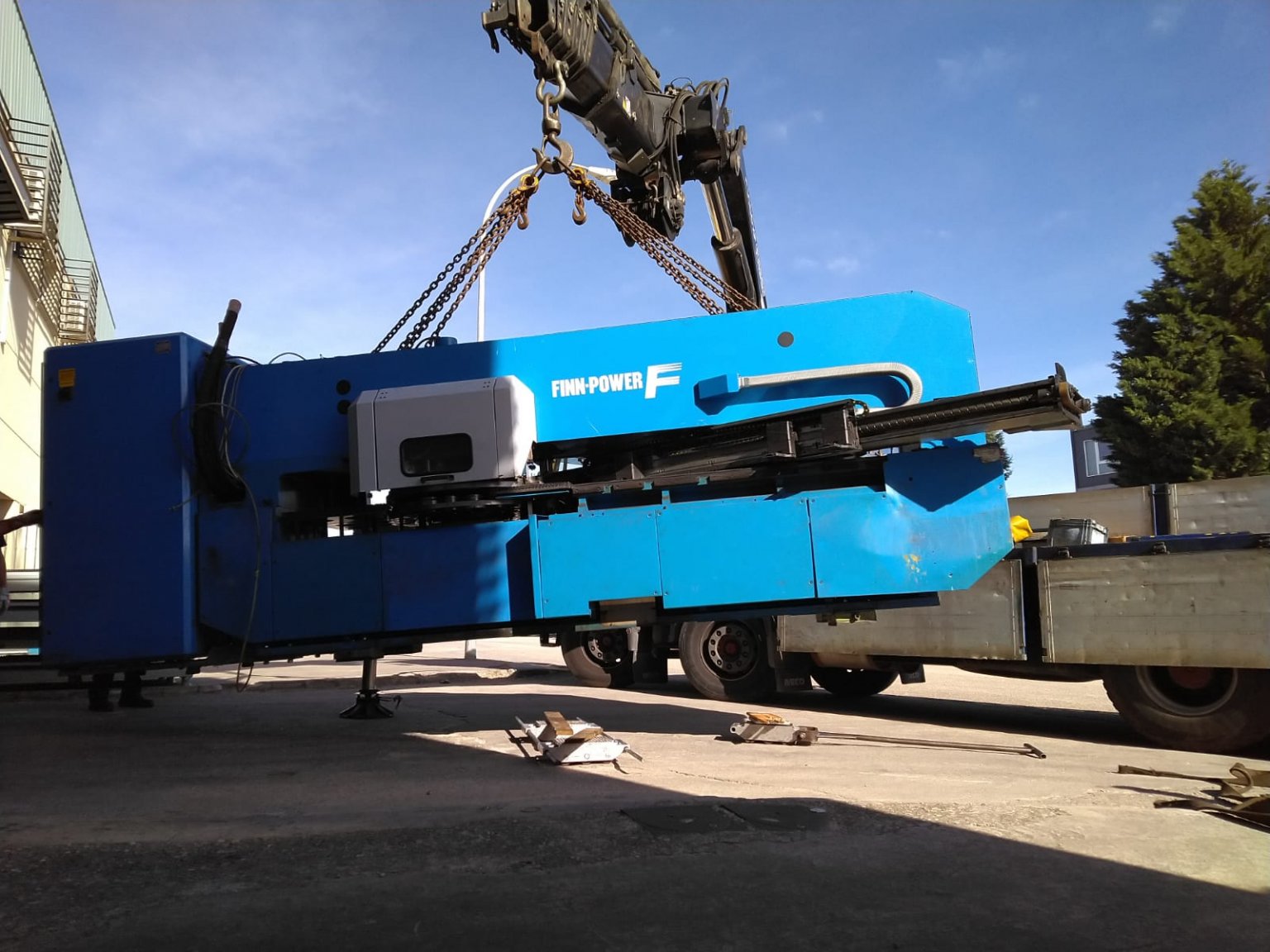 FINN POWER F6-25 CNC punching machine (1999) id5353