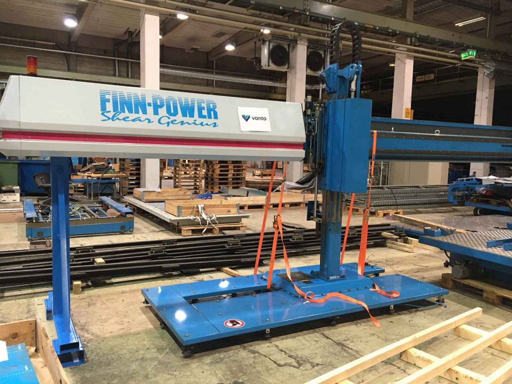 FINN POWER SG6 CNC punching machine (2001) id10199