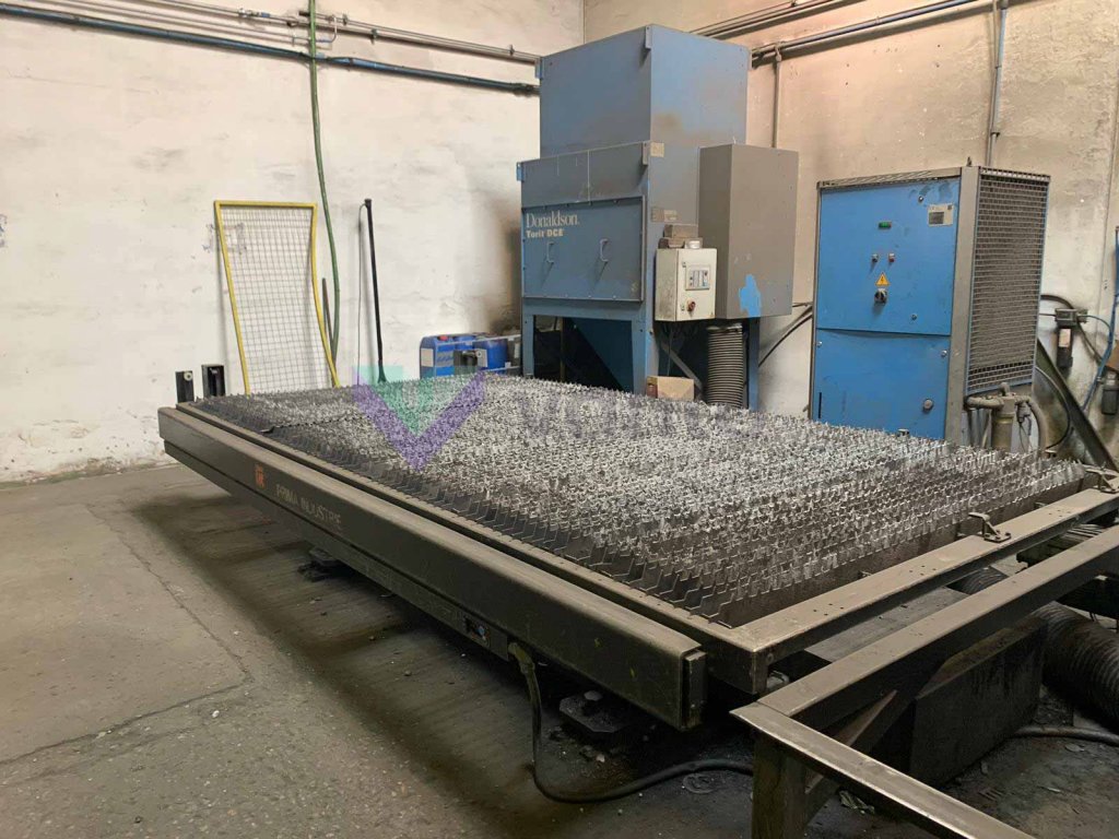 PRIMA INDUSTRIE PLATINO 2040 Laser cutting machine (CO2) (2007) id10184 ...