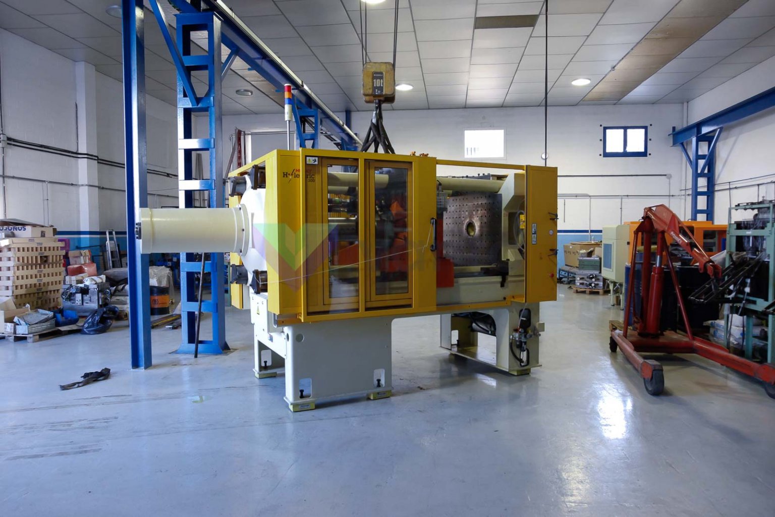 HUSKY HYLECTRIC H300 RS55/45 300t injection molding machine (2011) id4007