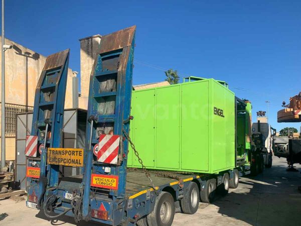 ENGEL ES 7050 / 1100 DUO 1100t injection molding machine (2000) id10164 ...