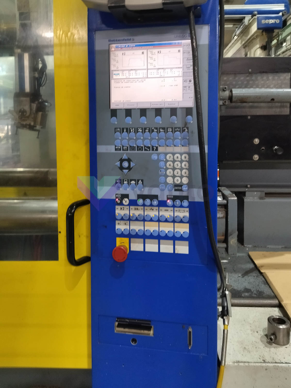 BATTENFELD TM 4500-2800 450t injection molding machine (2000) id10951 ...