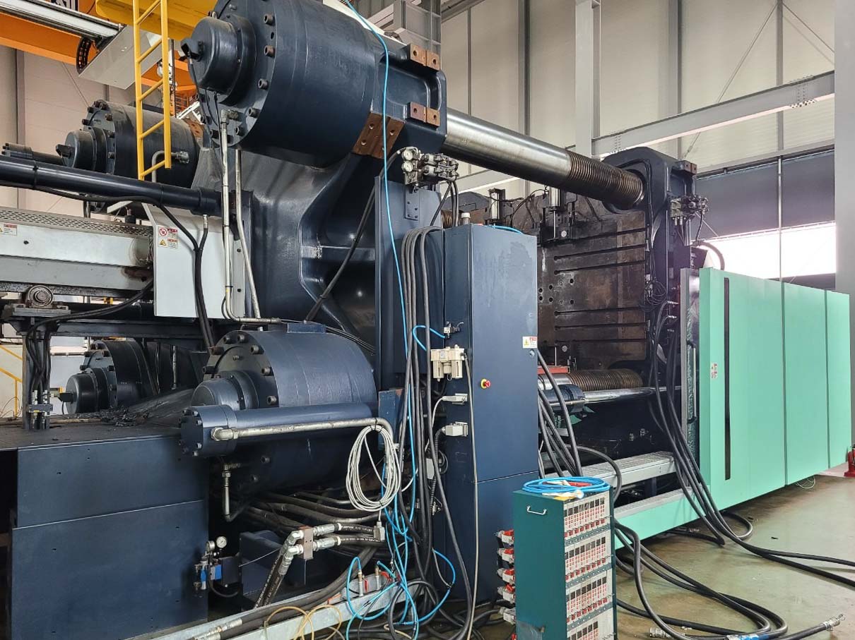 WOOJIN PLAIMM DL3000A5 3000t injection molding machine (2018) id11193 ...