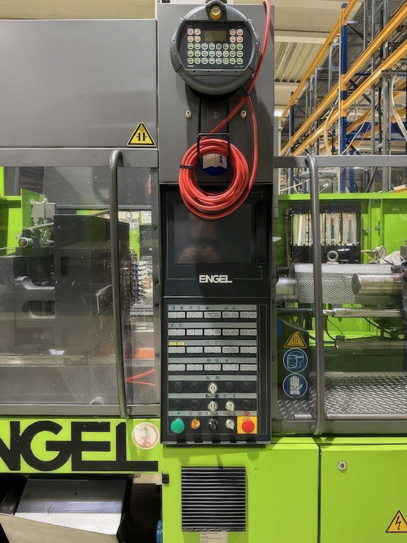 ENGEL VICTORY VC 330 / 120 TECH PRO 120t injection molding machine ...