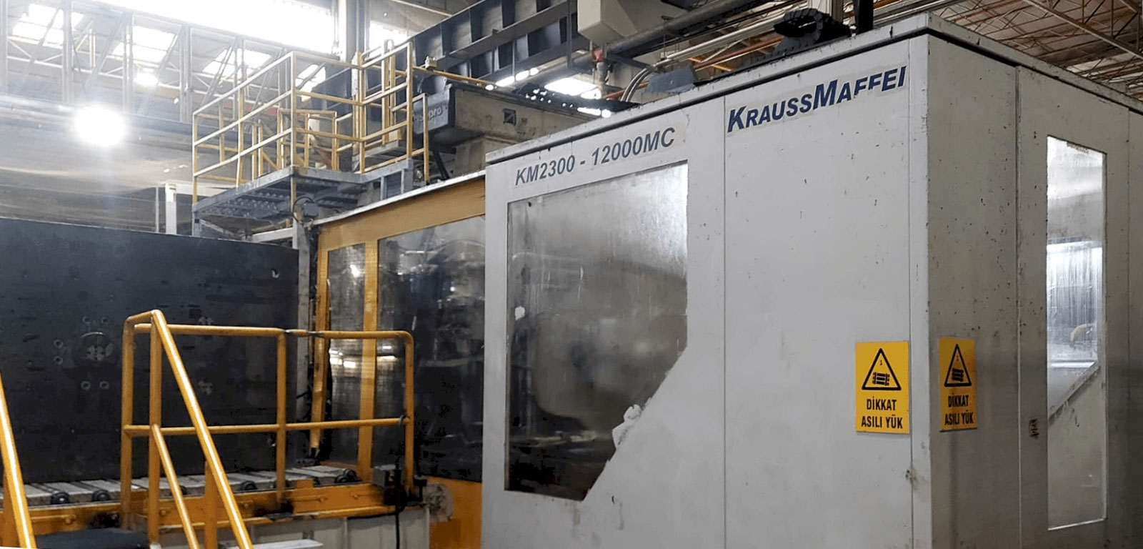 KRAUSS MAFFEI KM 2300 - 12000 MC 2300t injection molding machine (2002 ...
