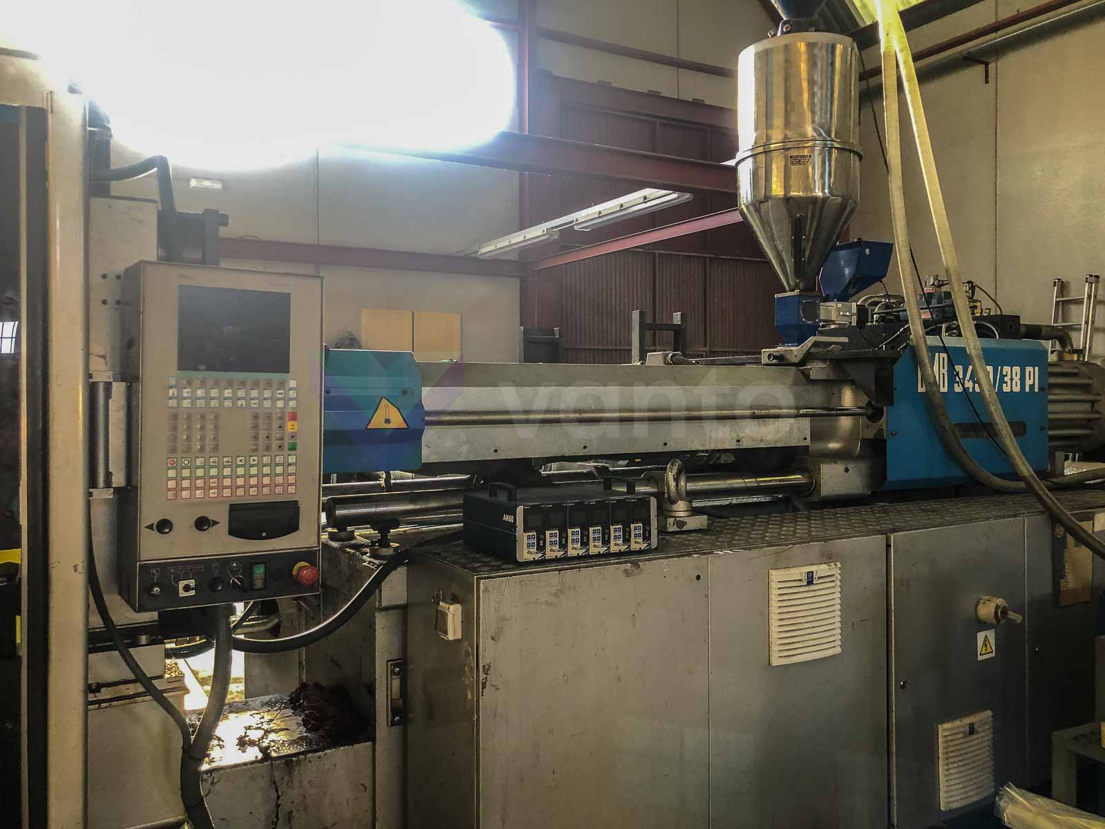 BMB KW 38 PI-3450 380t injection molding machine (2003) id10565 - Vanto